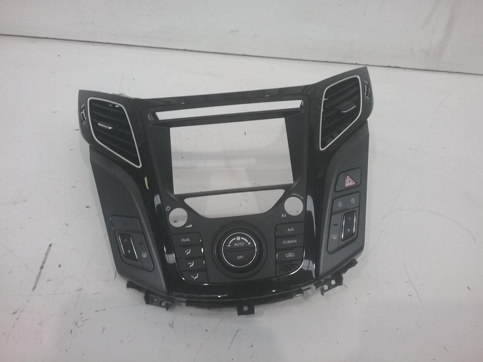HYUNDAI I40 HEATER/AC CONTROLS VF, CLIMATE CONTROL, DUAL ZONE TYPE ...