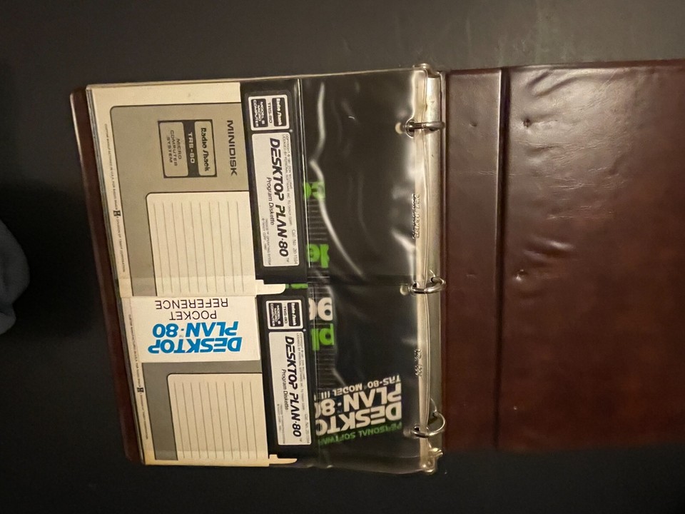 Radio Shack TRS-80 Model III Software Set in (11) Binders Vintage ...
