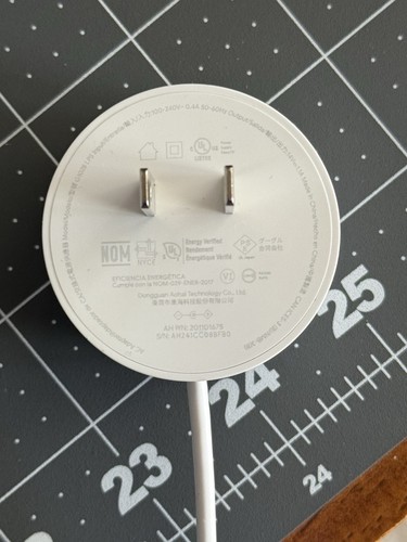 Google Nest Hub (2nd Gen) Smart Display -Chalk (GA01331-US ...