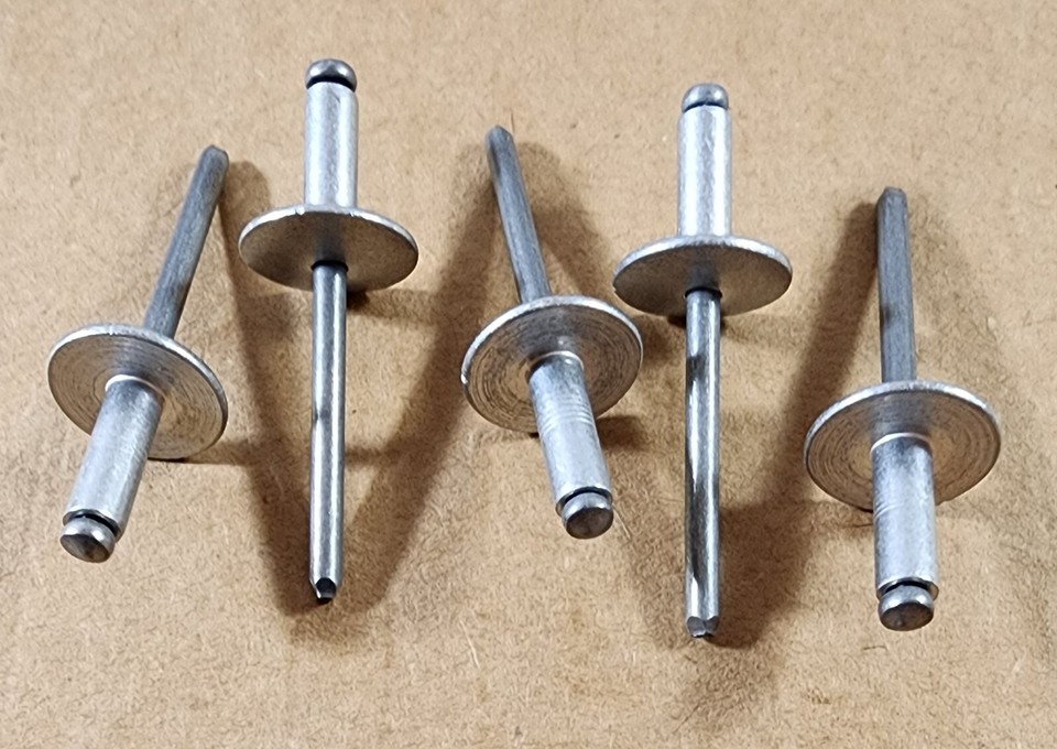 RIVETS 50 PC Large Flange 3/16" X 5/8" Aluminum Head Steel Mandrel Pop ...