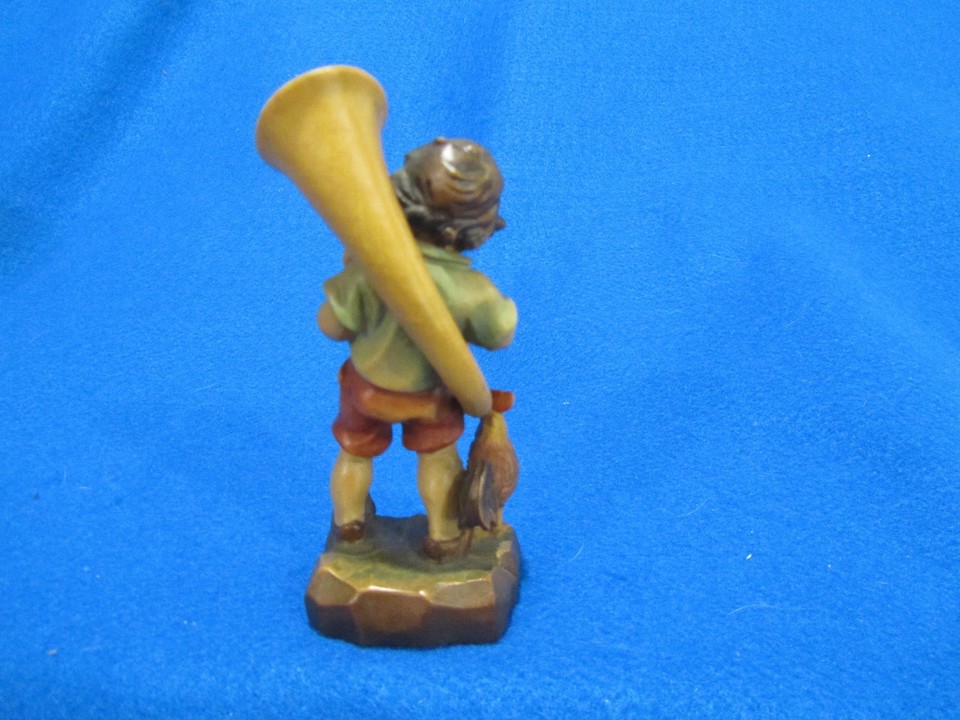 Vintage Heinzeller Holzschnitzerei Hand Carved Painted Boy Playing Tuba ...
