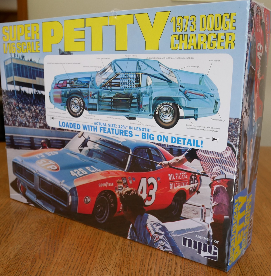 MPC Petty 1973 Dodge Charger Model Kit - 1/16 Scale - New in Sealed ...