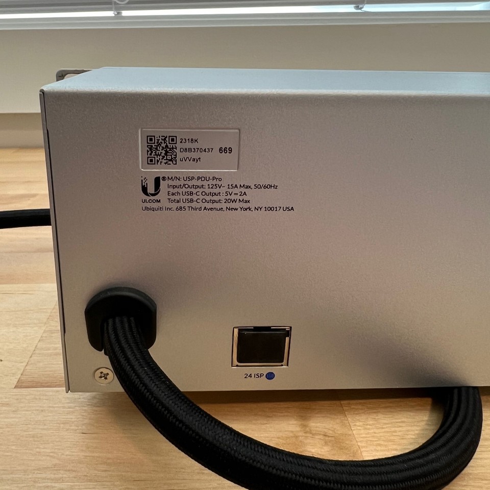 Ubiquiti UniFi Power Distribution Professional (USP-PDU-Pro ...
