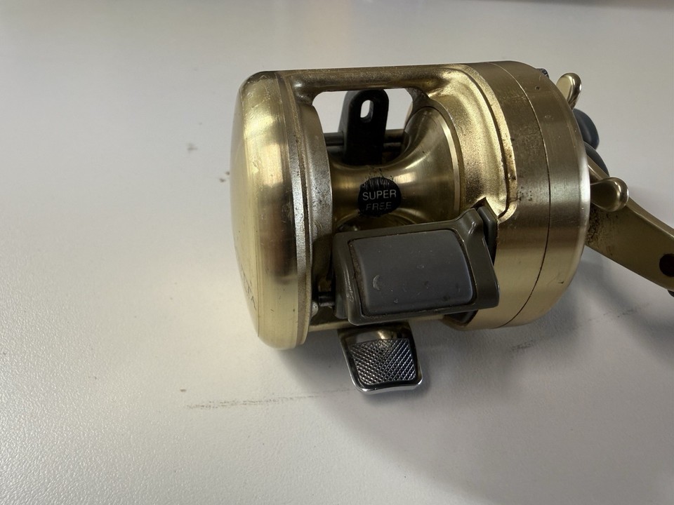 Shimano Calcutta 50 Baitcast Reel Super Free Gold Aluminum Black ...