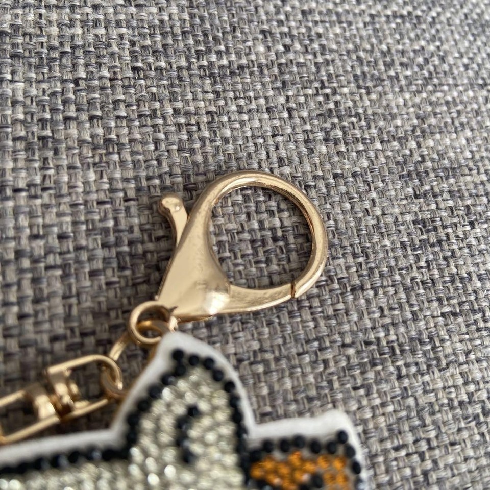 Chikawa Shisa Can Badge Rhinestone Key Chain | eBay