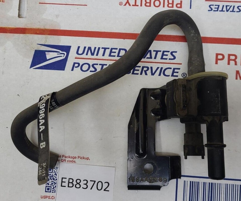 OEM 2013-2018 RAM VAPOR CANISTER PURGE CONTROL VALVE W HOSE & BRACKET ...