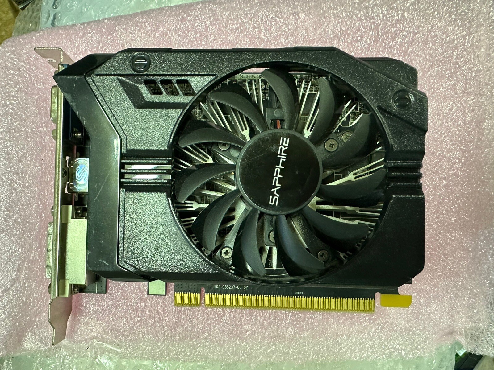 AMD Radeon Sapphire R7 250 2Gb DDR3 GPU Graphics Card With Boost HDMI ...