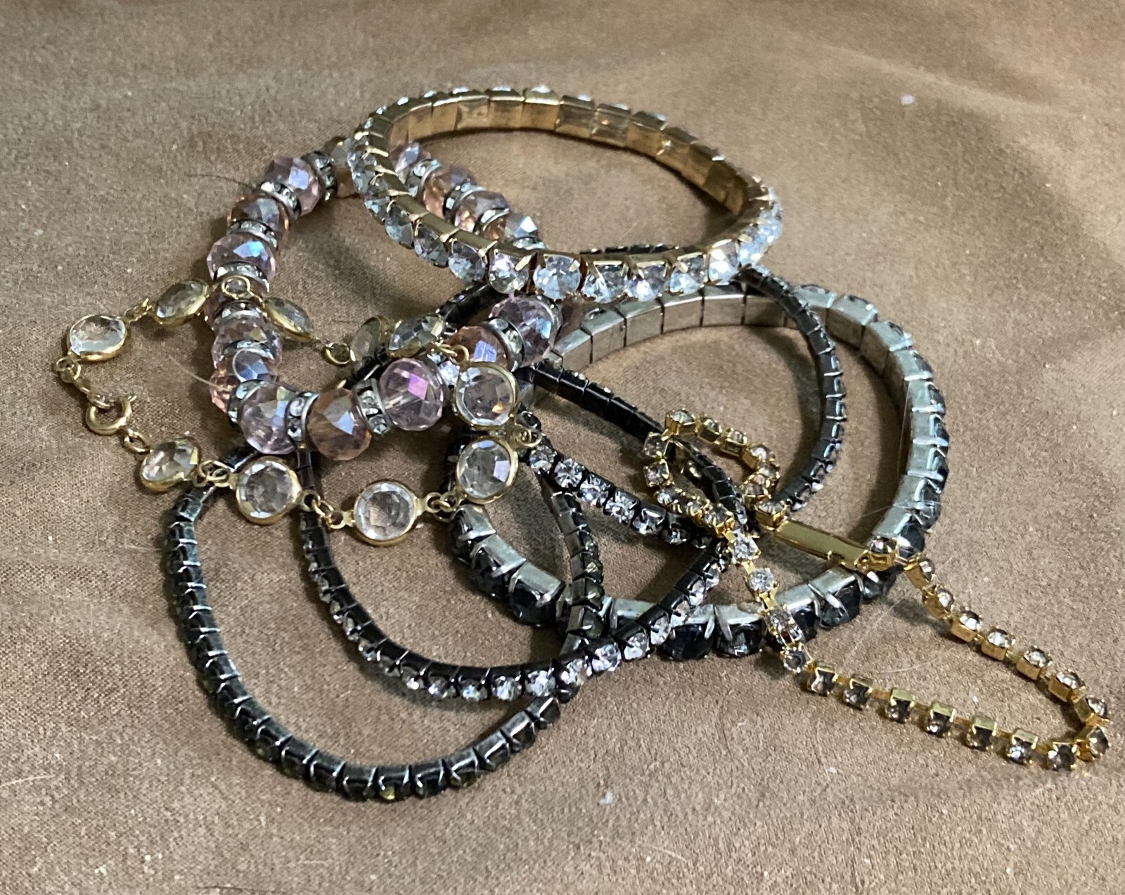 Lot of 8 Rhinestone Bracelets Variety 2 Chain 6 Stretch C131-30 | eBay