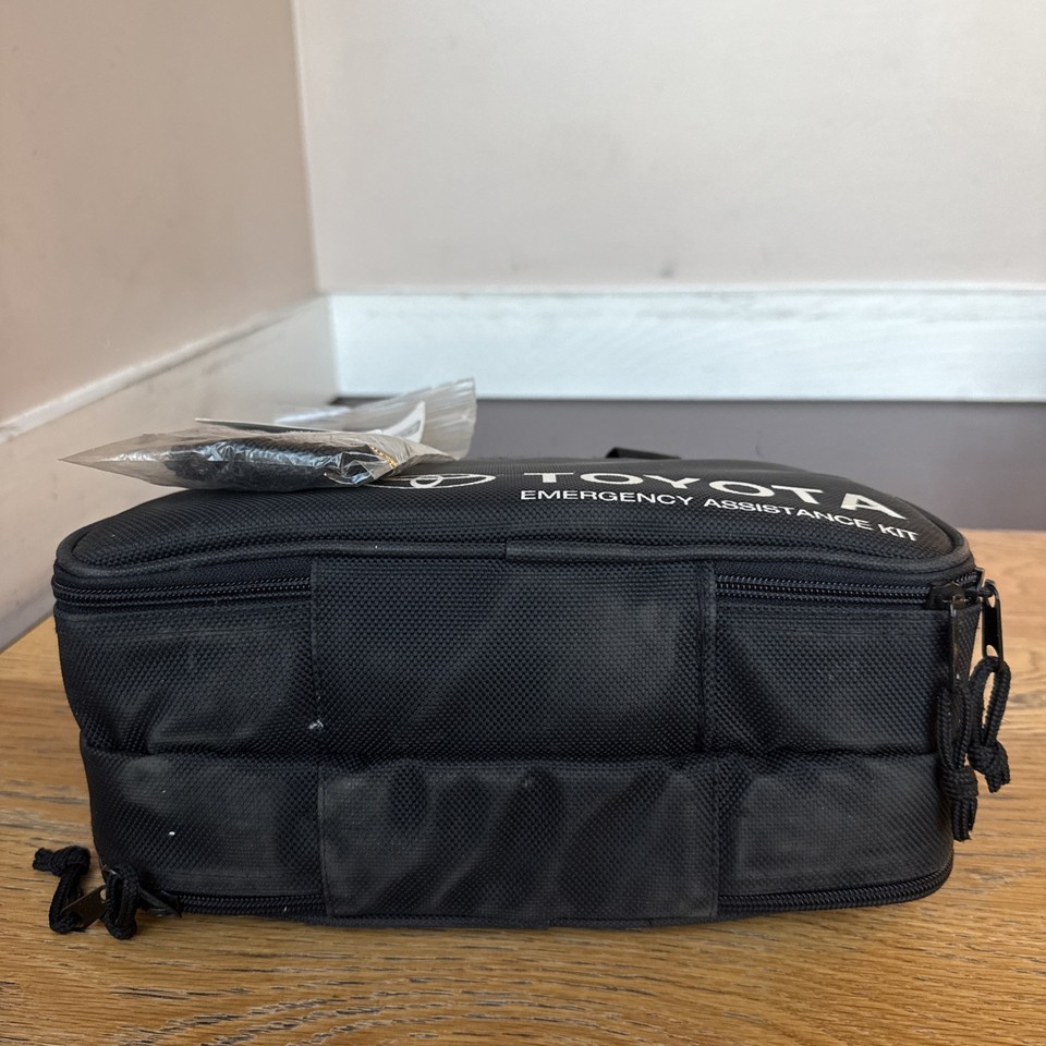 Genuine Toyota Emergency Roadside Assistance Kit From 2005 Camry New ...