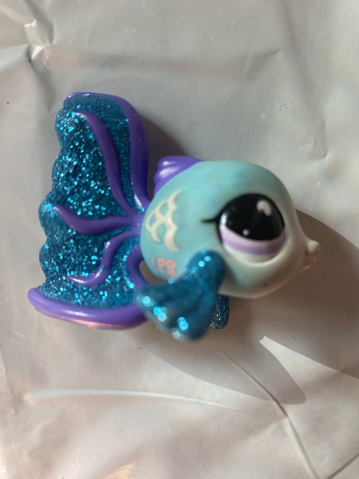 Littlest Pet Shop Glitter Fish, blue with purple eyes | eBay