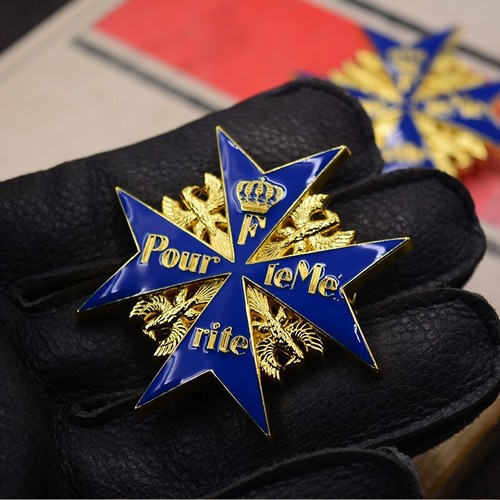 WW2 germany Blue Marx Medal with Collection Box | eBay