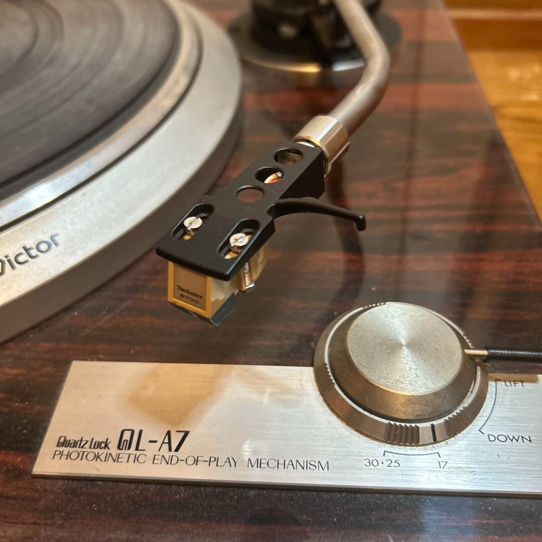 Victor QL-A7 Direct Drive Turntable, Quartz Lock, S-Shaped Tonearm, 33/ ...