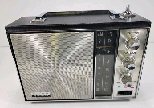 VINTAGE ELGIN TRANSISTOR RADIO - Very good exterior condition ...