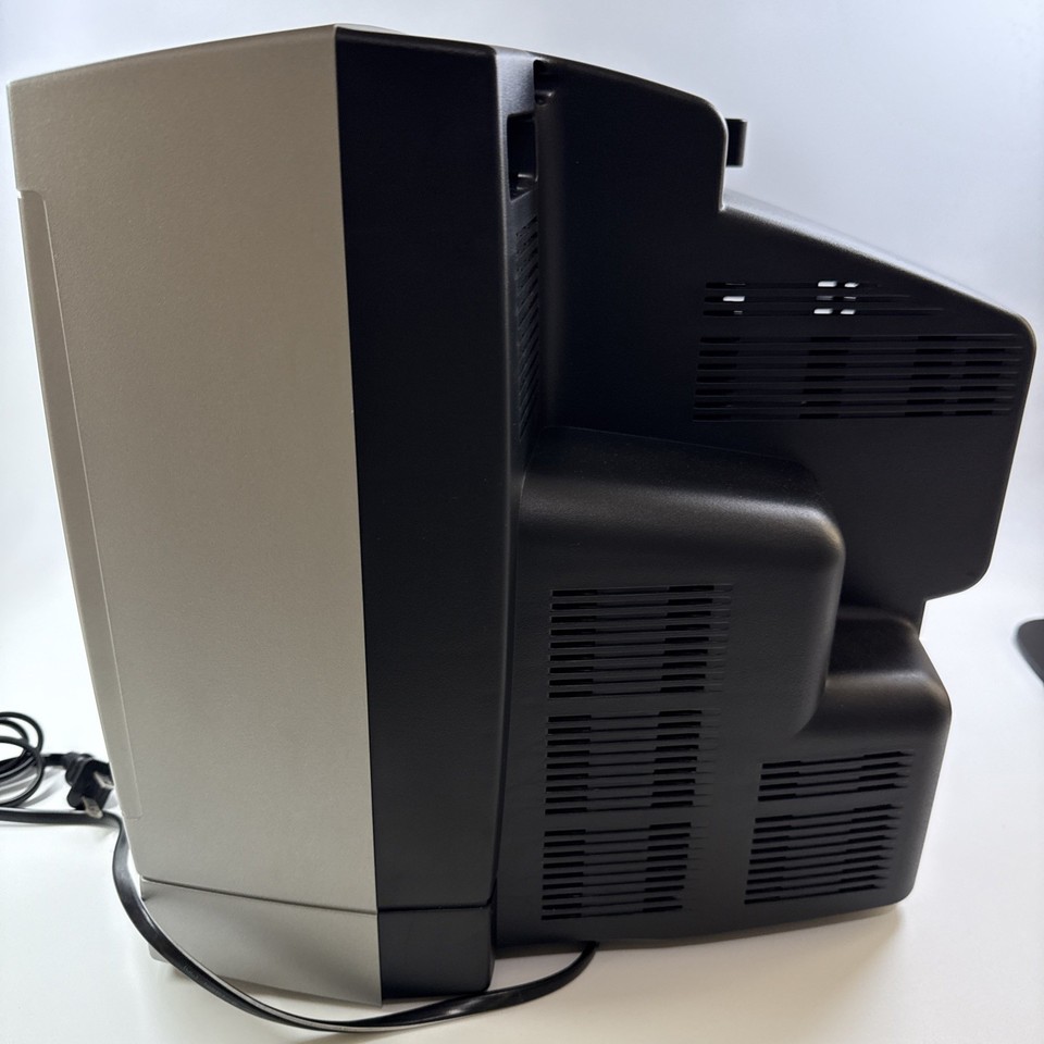 Vintage Retro Gaming CRT Color TV TRUTECH 13" CRT 2008 CR130TT8 w ...