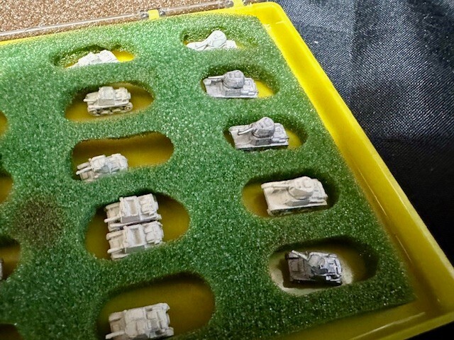 War Gaming Miniatures Armor - 6MM TANKS ARMOR 1/285 Micro Armor C in C ...