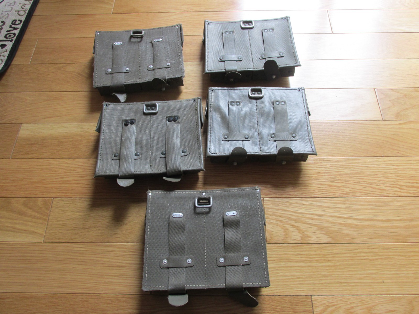 (5) German Army/Bundeswehr Magazine Pouches in Excellent Condition ...