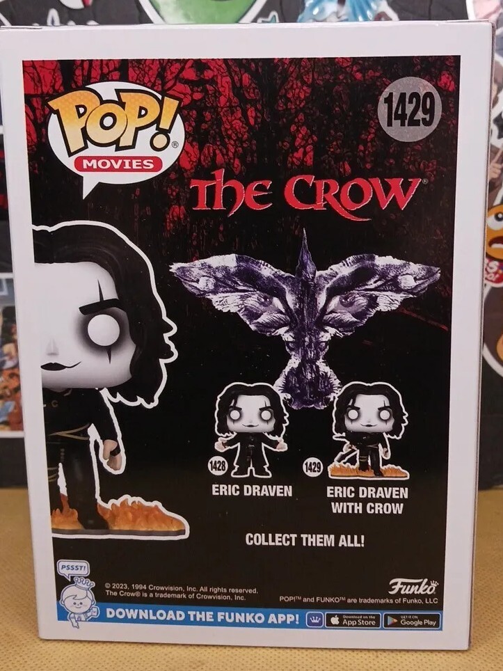 Funko Pop! The Crow - Eric Draven with Crow #1429 Glow Hot Topic ...