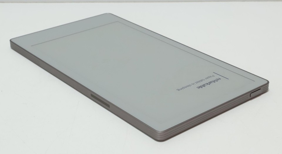 reMarkable Paper Pro Move Color Display Tablet 7.3" RM91A w/ Marker ...