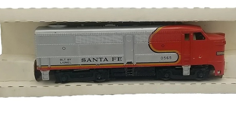Vintage 1961 HO By LIONEL 0565 Sante Fe BLT DUMMY A DIESEL ENGINE Train ...