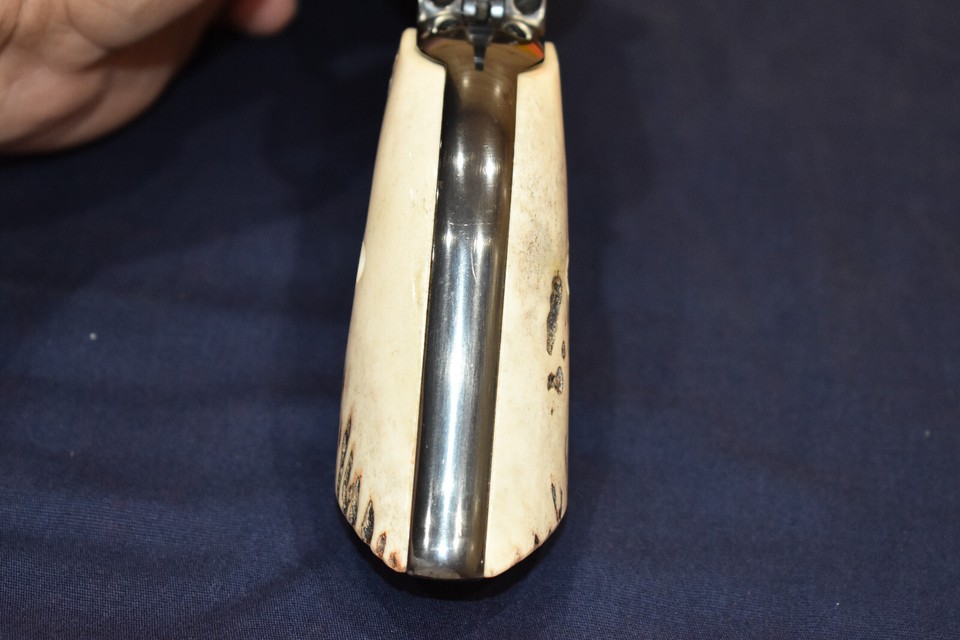 RUGER NEW MODEL BLACKHAWK / OLD VAQUERO SAMBAR STAG GRIPS | eBay