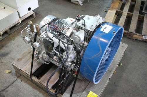 J.A.Becker & Sohne SV225/250 HI PRESSURE COMPRESSOR #4712 250 BAR 252 L ...