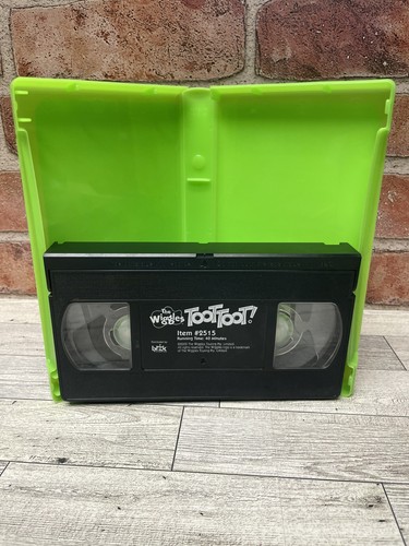 The Wiggles - Yummy Yummy VHS 1999 Hard Plastic Clamshell Case HiT ...