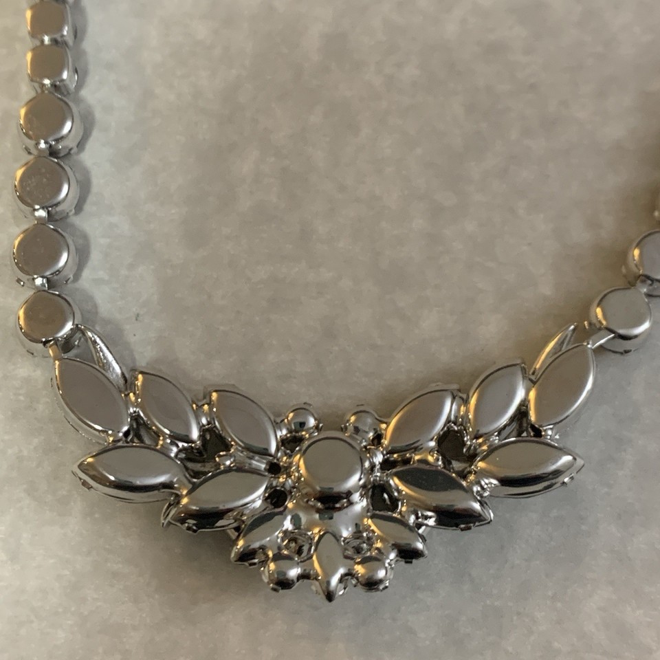 Vintage Weiss Jewelry Set Rhinestone Necklace Bracelet Clip On Earrings ...