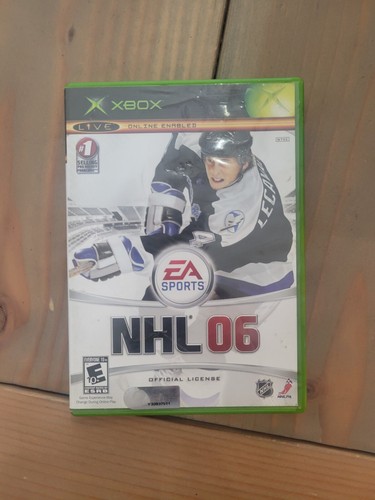 NHL 06 Microsoft Xbox, 2005 W/Box and Manual Used, Very Good Condition ...