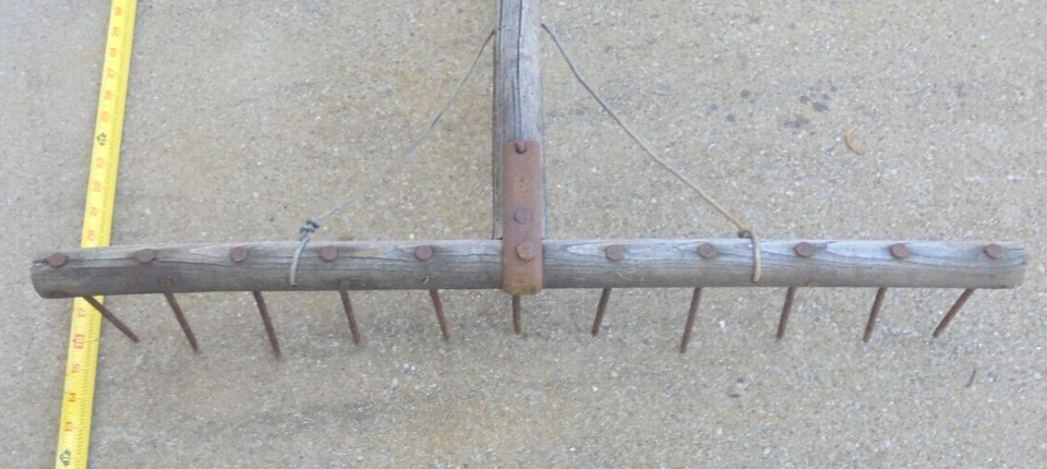 ANTIQUE WOOD 11 TINES HAND LAWN / HAY RAKE | eBay