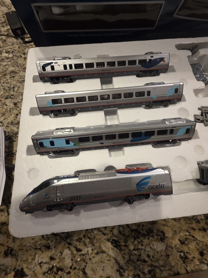 Bachmann 01205 Acela® Set (HO Scale) COMPLETE NEW OPEN BOX TRAIN SET | eBay