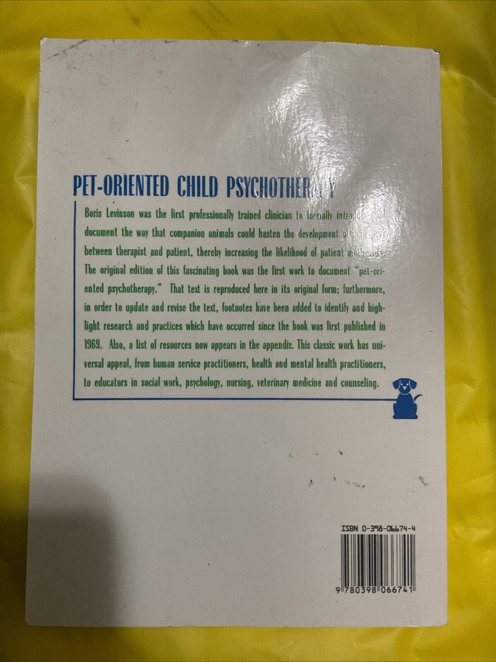 Pet-Oriented Child Psychotherapy - Paperback By Boris M Levinson ...