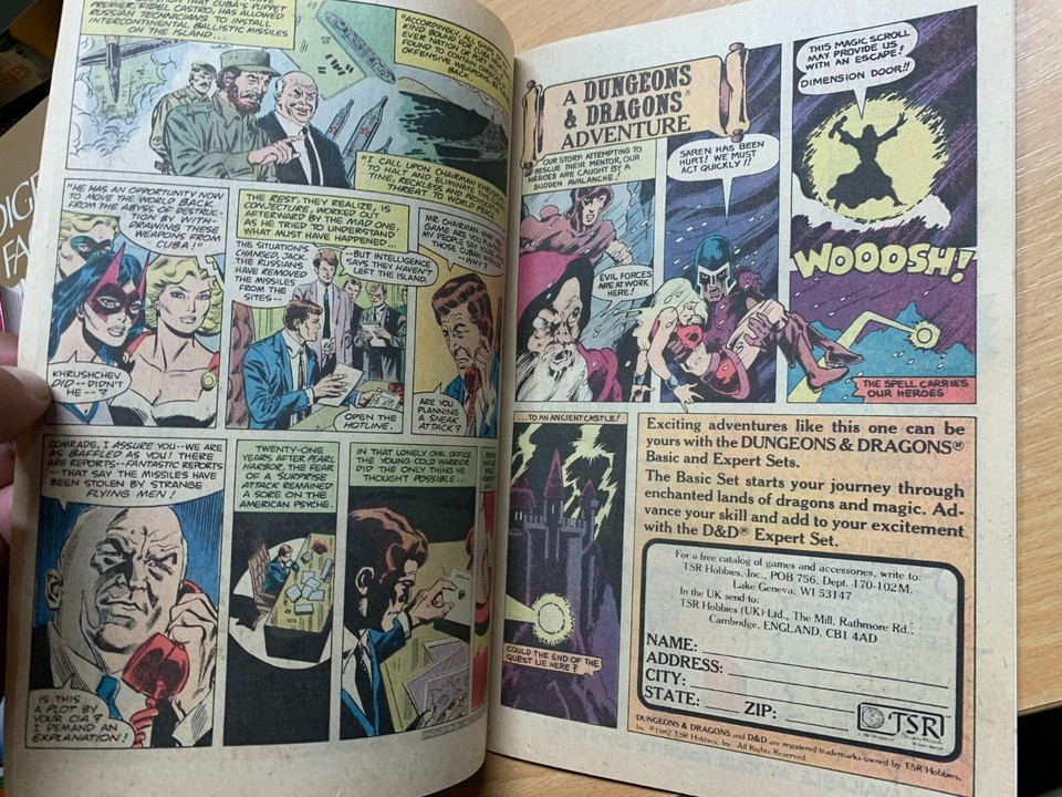 DC COMICS JUSTICE LEAGUE OF AMERICA #208 NOV 1982 (VFN & PREVIEW COMIC ...