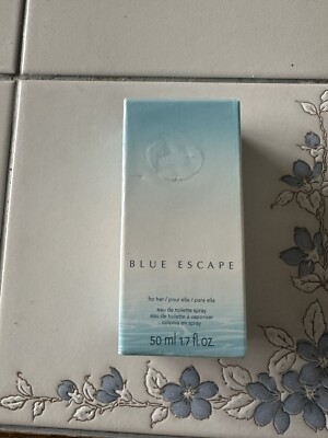 Avon Blue Escape For Her Eau de Toilette Spray 1.7 fl oz -- Sealed NOS ...