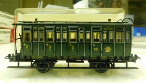 TRIX 52 3717 00 wagon courrier | eBay