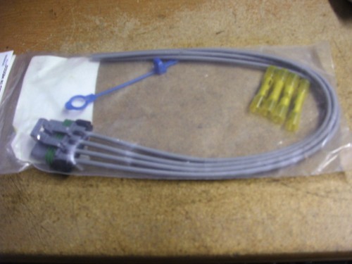 NEW GM A/C CONNECTOR OEM 15306069 | eBay