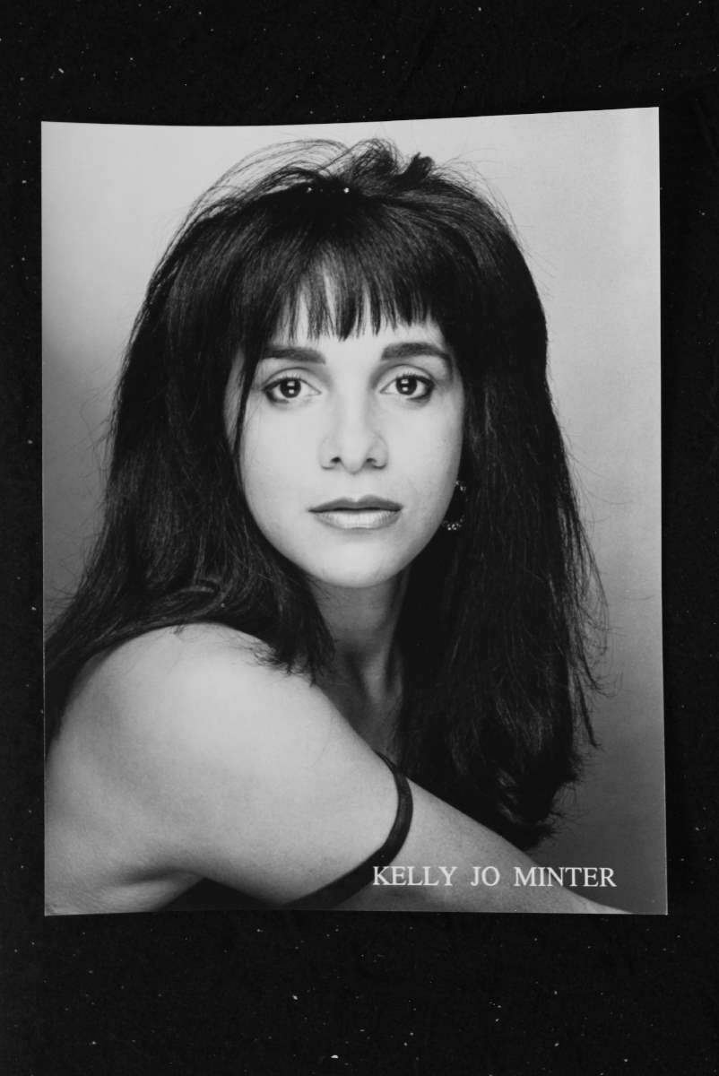 Kelly Jo Minter Mistet Gutter Roofing Road Trips