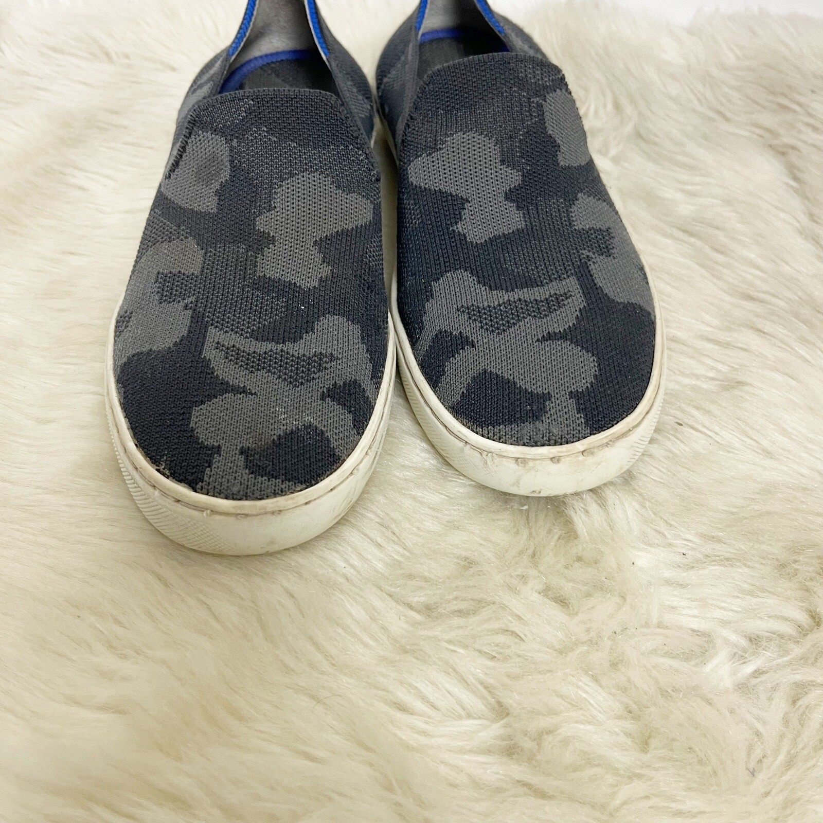 Rothys Camo Slip On Shoes Size 7 - Gem