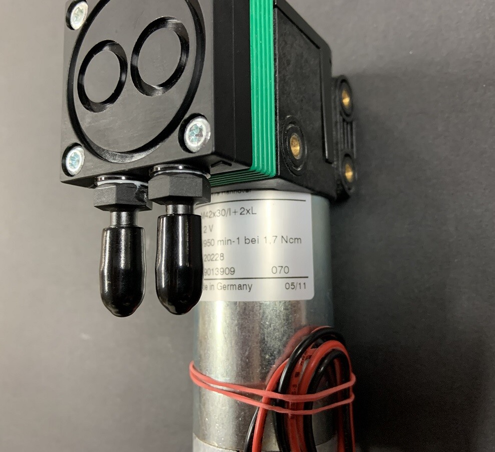 ASF THOMAS 7006 Diaphragm Vacuum Pump 12V DC Oilless laboratory grade 7 ...