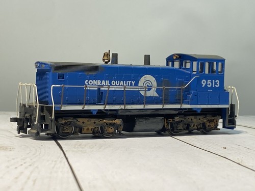 Athearn HO Scale CR Conrail EMD SW1500 Diesel Locomotive #9513 Tested ...