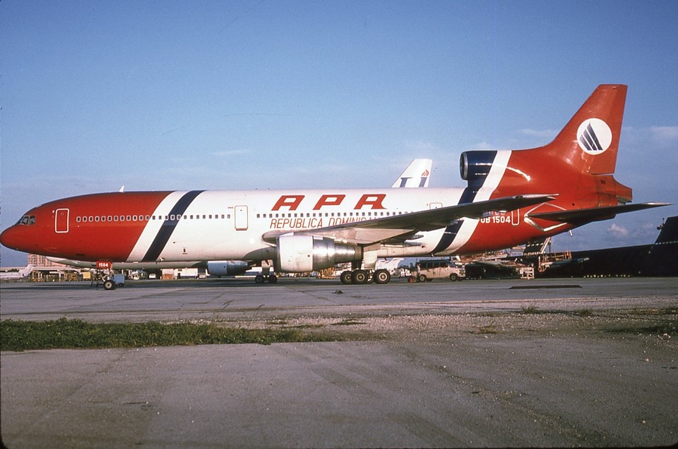Aircraft Slide - 9 x slides of various L.1011 Tristar aircraft (B101 ...