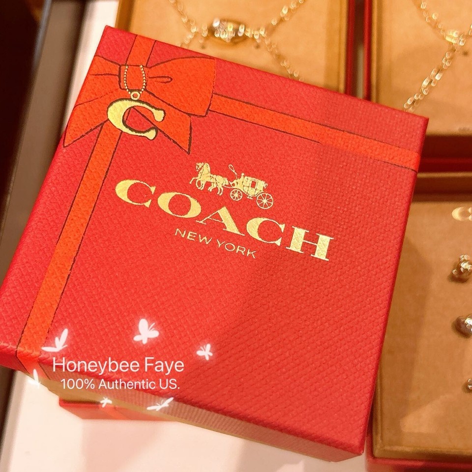 New with box COACH Bow Pearl Necklace/ Earrings Set 🎀 🎀 🎀 Holiday best ...