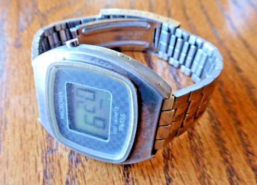 Vintage 1970s Microma Swiss Digital LCD Quartz Watch MD 007w Blade ...
