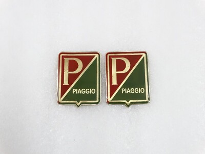 2xNew Horncast Badge Piaggio Logo For Vespa VBA VBB VG2A Super Red ...