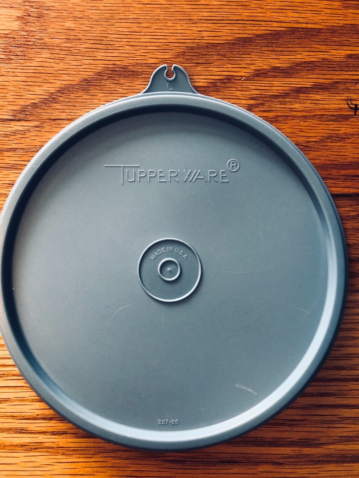 Tupperware Replacement Lids - Many Sizes, Colors - You Choose! Volume ...