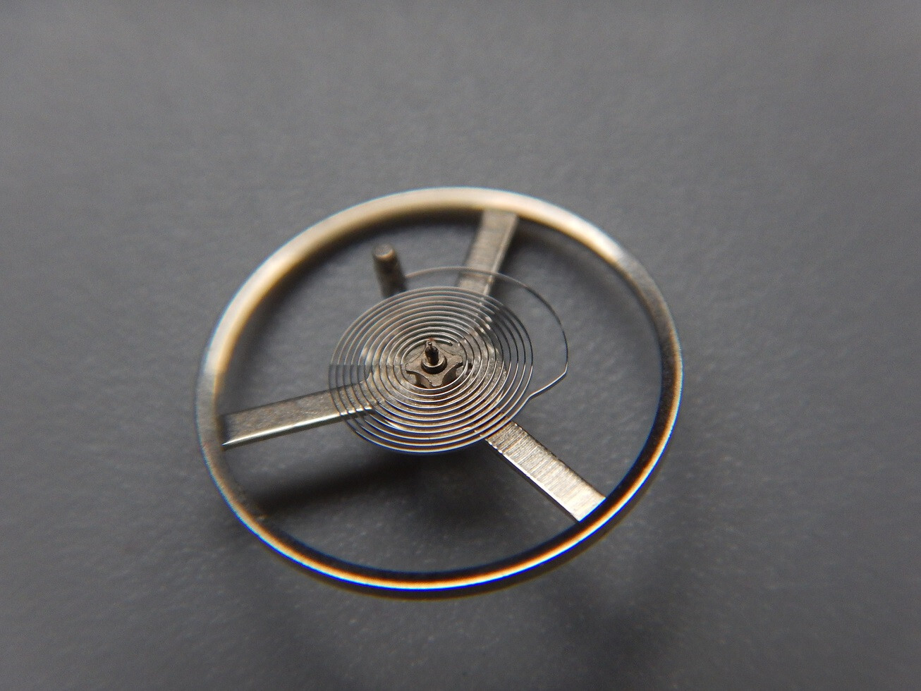 BALANCIER AVEC SPIRALE BALANCE WHEEL AS Cal 5200 Part 721 | eBay