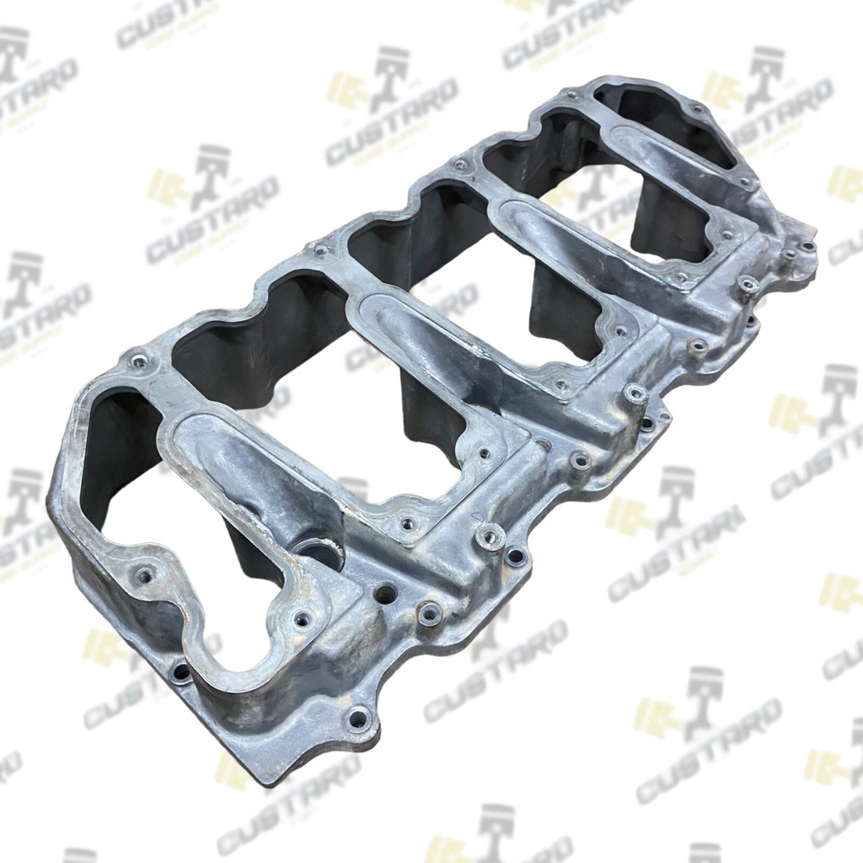 2004.5 - 2010 Duramax Lower Valve Cover LLY LBZ LMM 6.6 6.6L Diesel OEM ...