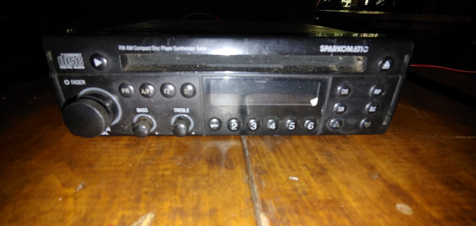 VINTAGE SPARKOMATIC Radio Stereo AM FM CD SR600 UNTESTED - Good ...