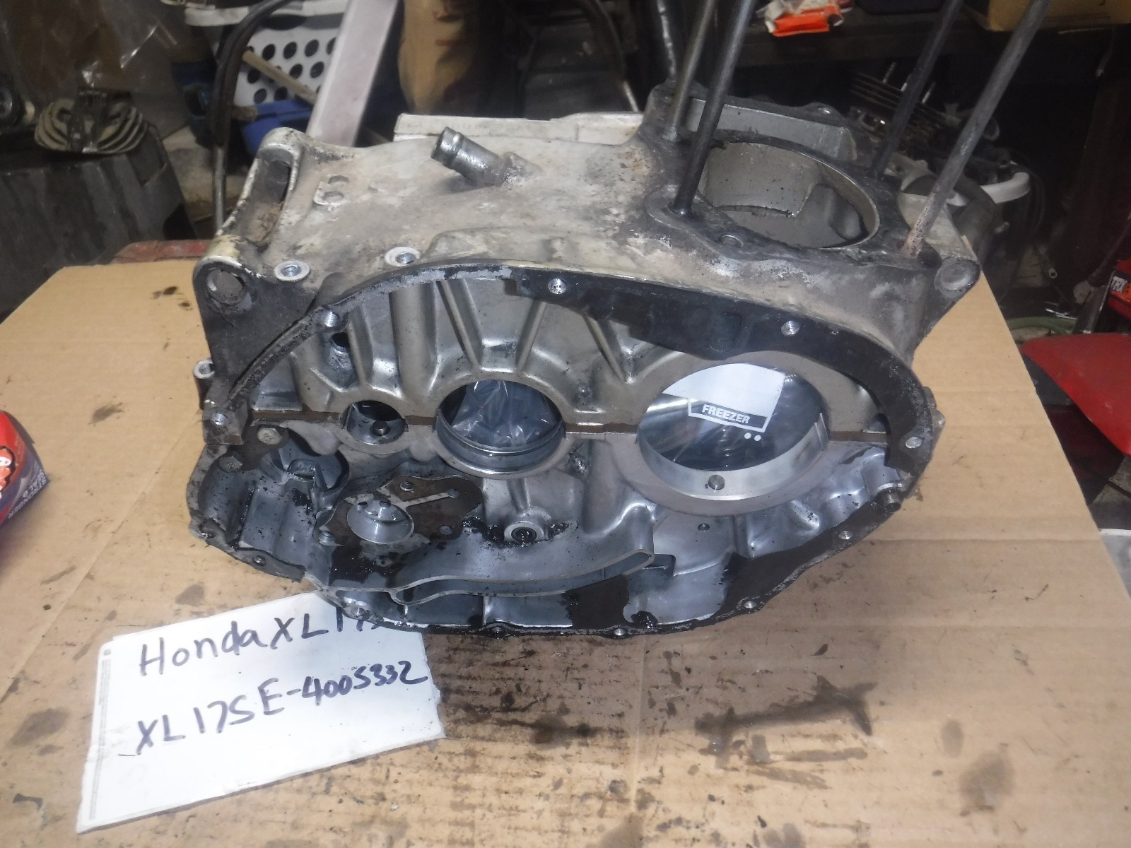 HONDA XL 175 XL175 1976 top bottom engine/motor crankcases +++ | eBay