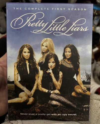Pretty Little Liars Complete First Season 2011 TV Show 5 Disc DVD Set ...