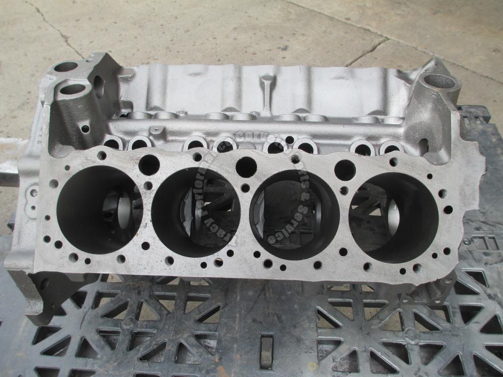 1962-1963 Chevrolet 327 Engine Block GM# 3782870 1962 Dated | Genuine ...